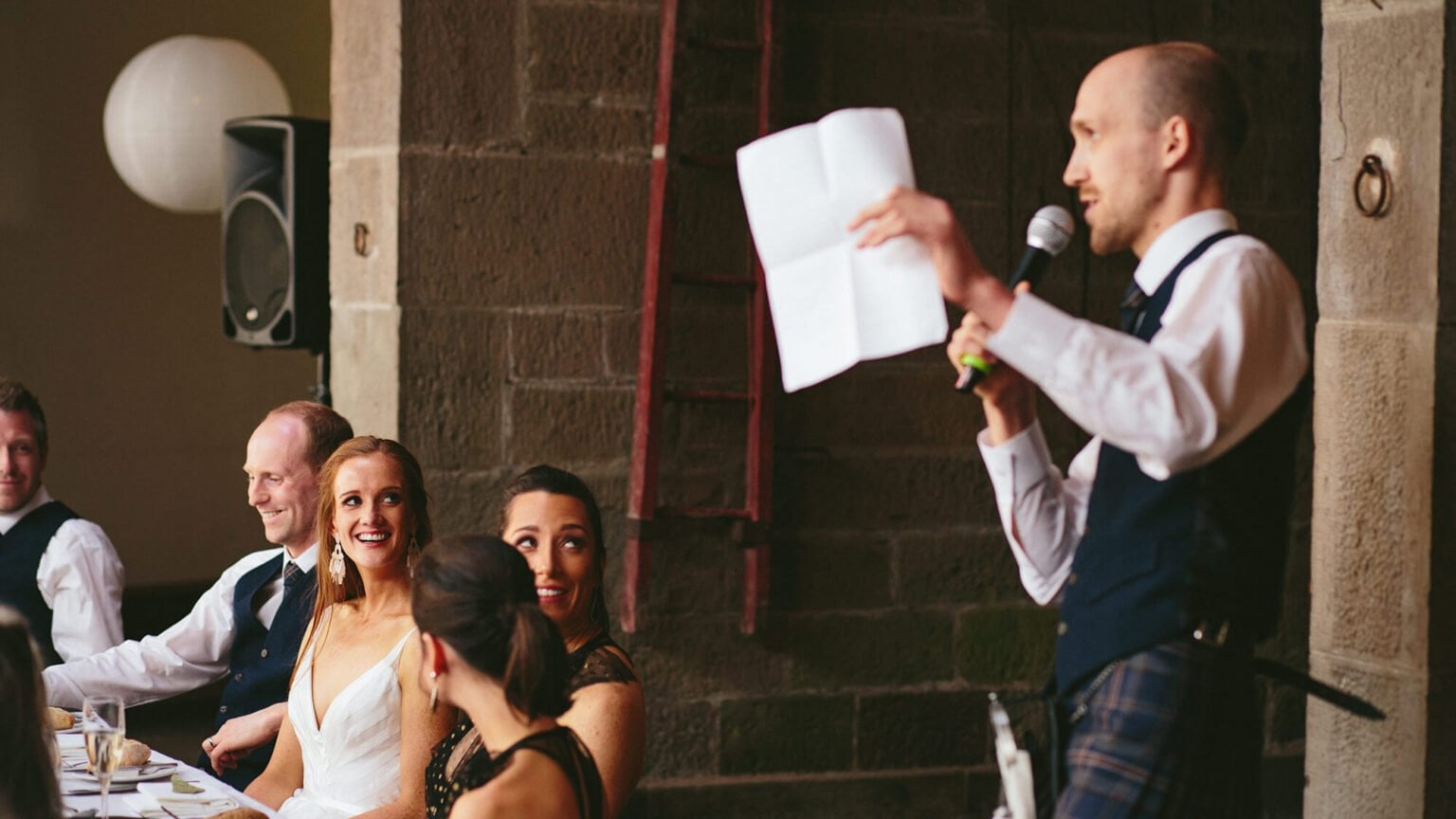 How to Write a Best Man Speech with Real Video Examples